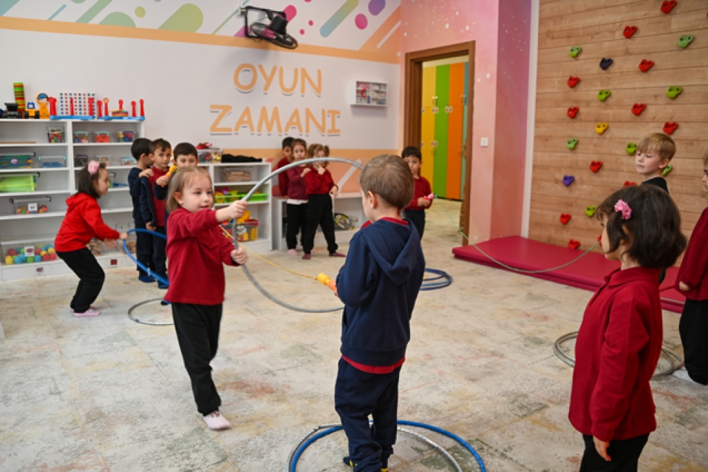 HATİCE HATUN ÇOCUK MEKTEBİ ÇOCUKLARIN GÖZDESİ OLMAYA DEVAM EDİYOR ...